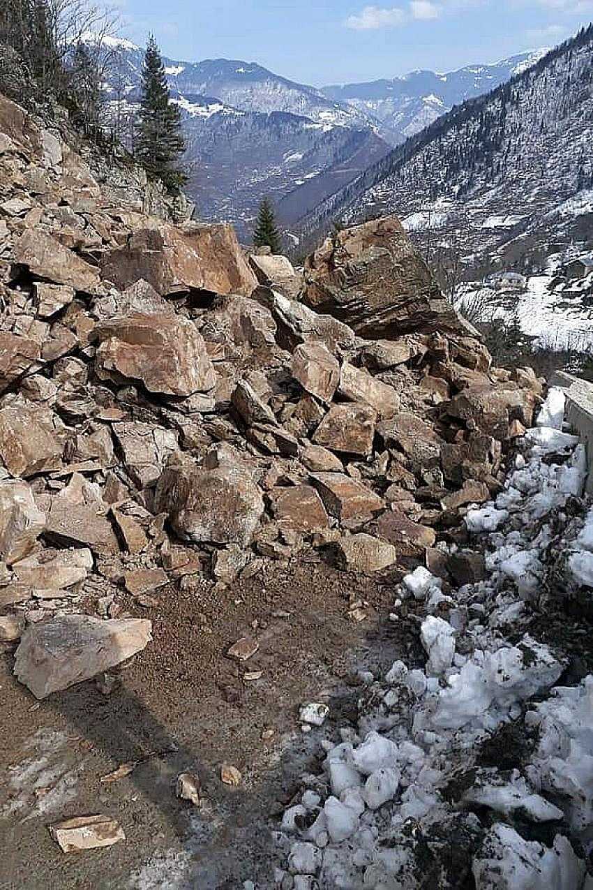 Kürtün'de Heyelan Meydana Geldi